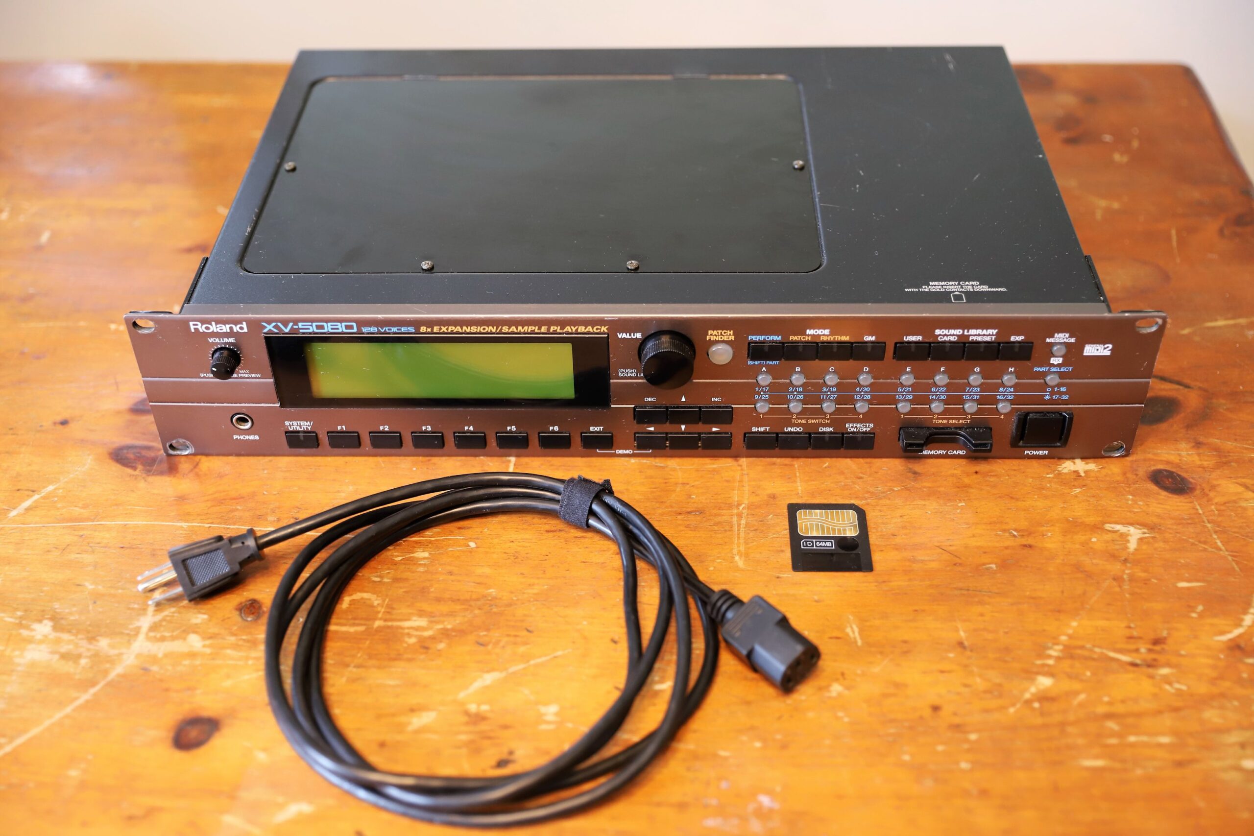 Roland XV-5080 – SynthMania